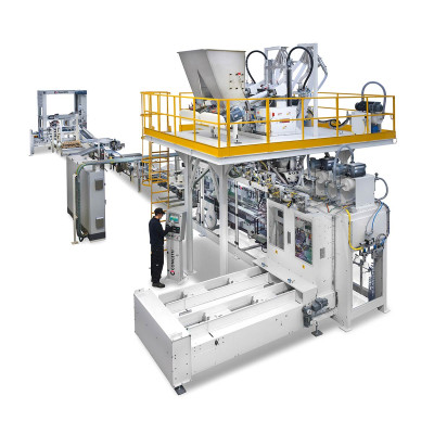 Flour bagging machine